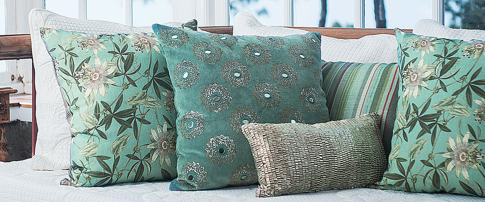 Good Earth – Stylish Sustainable Luxury Retail | Goodearth.in